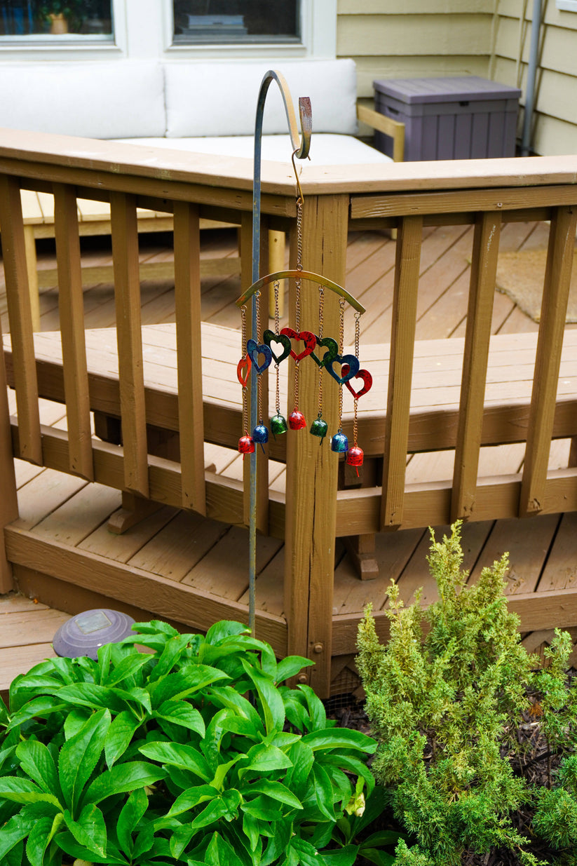 Multicolor Hearts on Arch Wind Chime – Happy Gardens