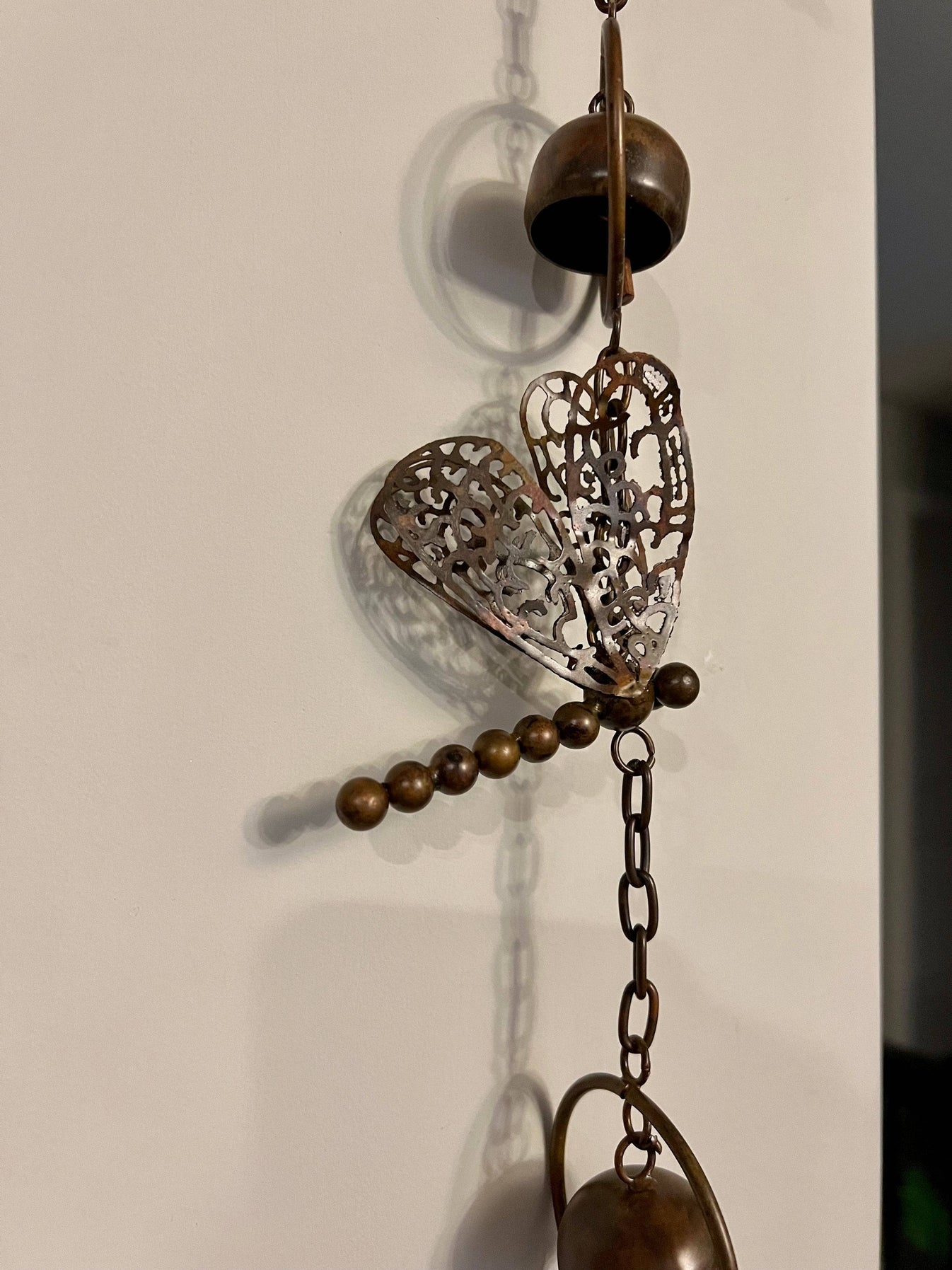 Hanging Dragonfly With Bells Ornament – Happy Gardens